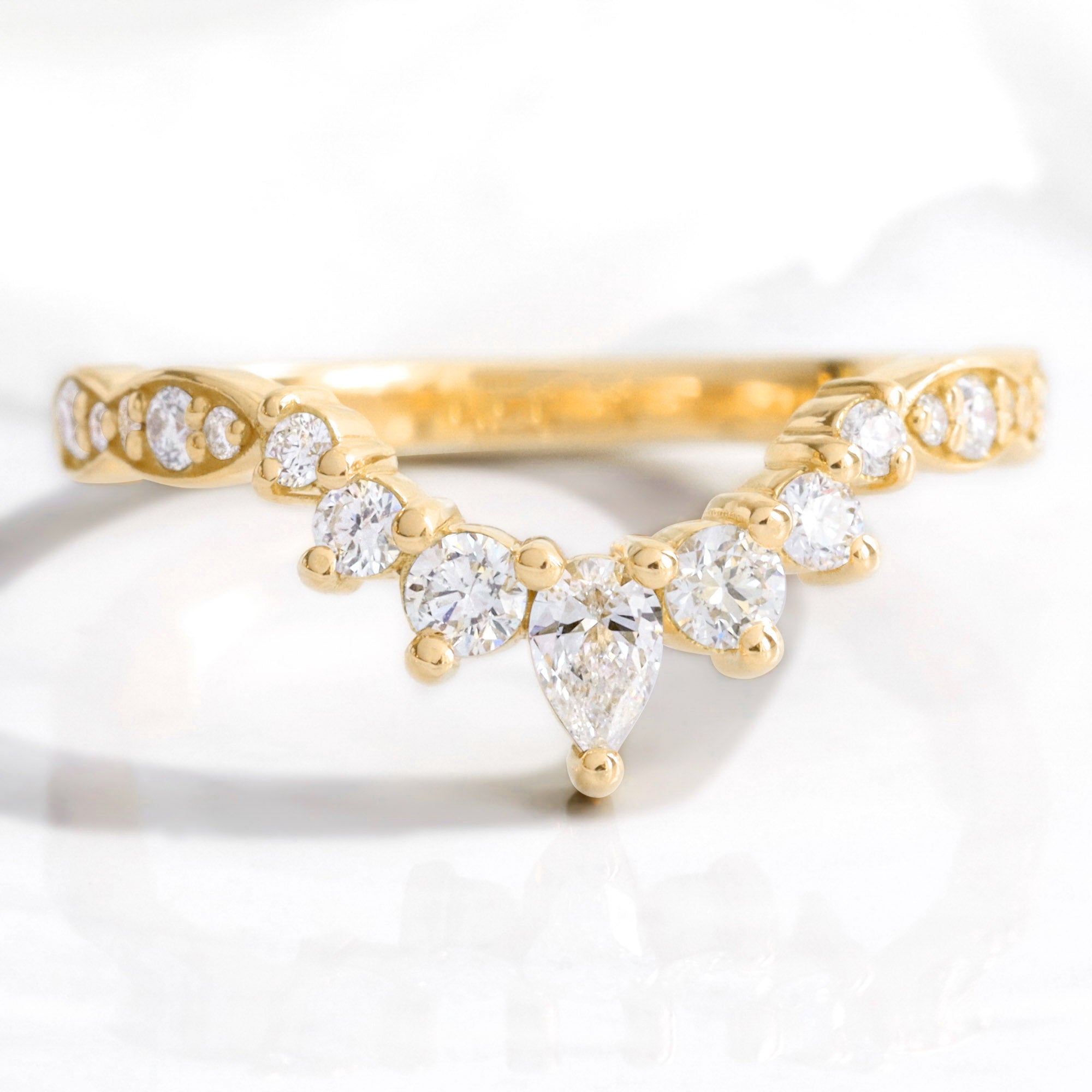 Round and Pear Diamond Wedding Band Rose Gold Contour Diamond Ring Set ...